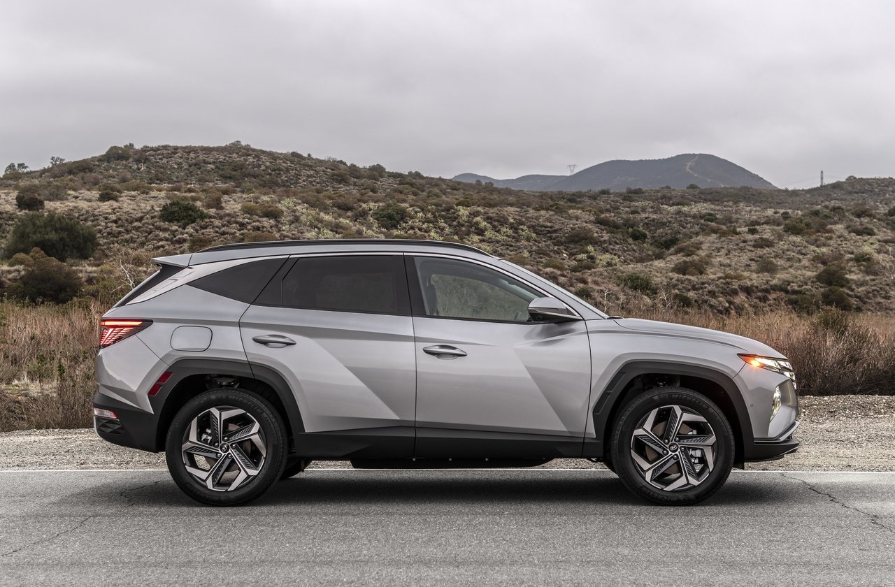 Nuova Hyundai Tucson plug-in hybrid, primo contatto | Allaguida