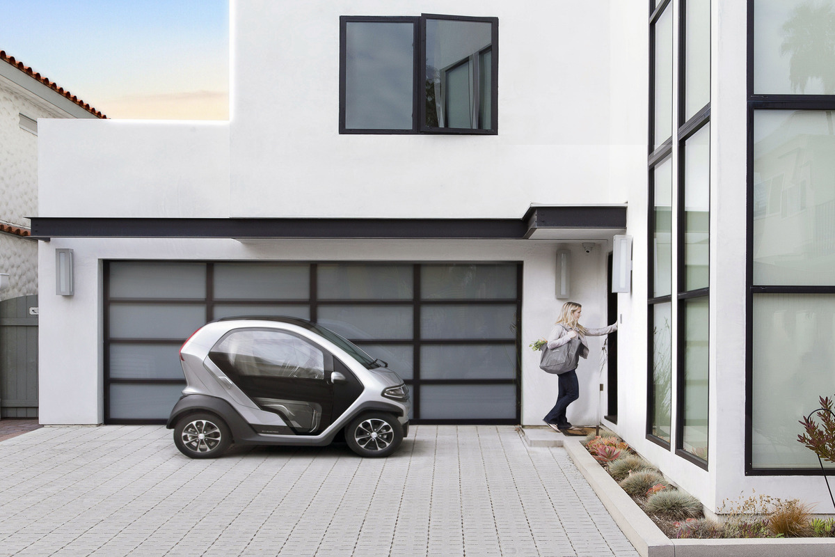 Eli Zero Plus, la luxury minicar elettrica | Allaguida