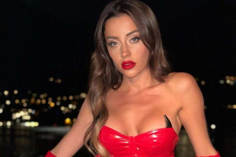 Elisa Mazzucchelli, video bollente a bordo di una Honda: le curve esplodono | Allaguida