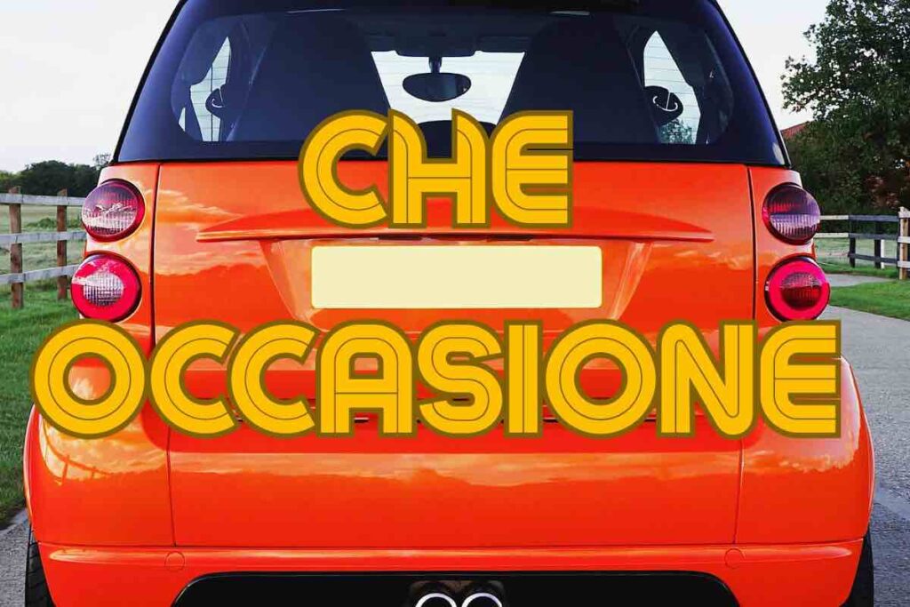 La nuova microcar che sembra una Smart, completissima e costa pure poco ...